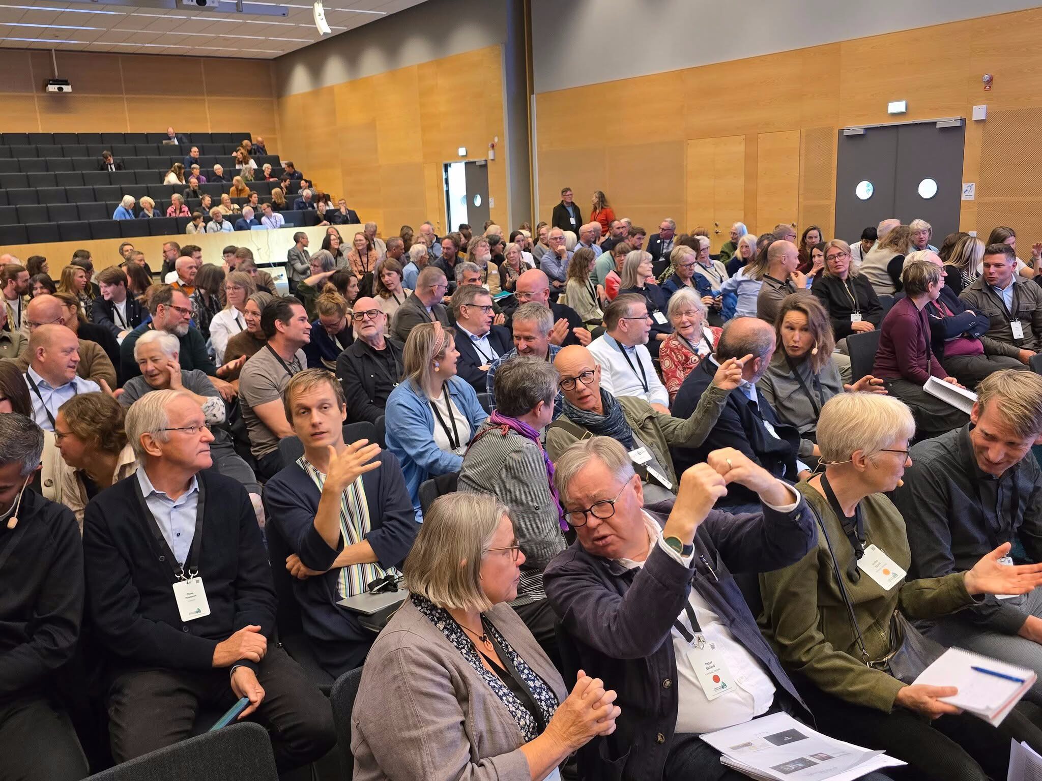 Presenting the CLT-model at Sweden's Collaborative and Social Building ...